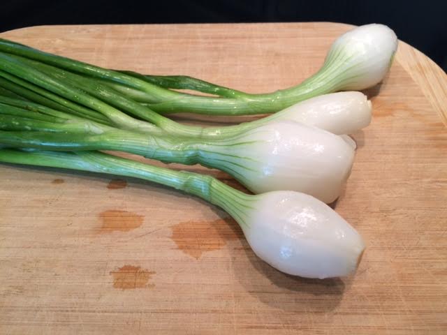 Buying and Prepping Bulb Onions | Mindful Palate